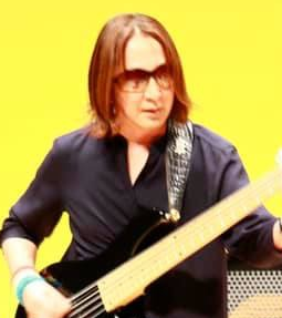 あなたは大丈夫？指弾きベーシストが見落としがちな爪と指先ケア